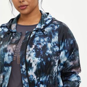 torrid | Jackets & Coats | Torrid Blue Black Tie Dye Active Windbreaker ...
